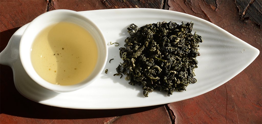 Dong Ting Bi Luo Chun special - Teautja.hu